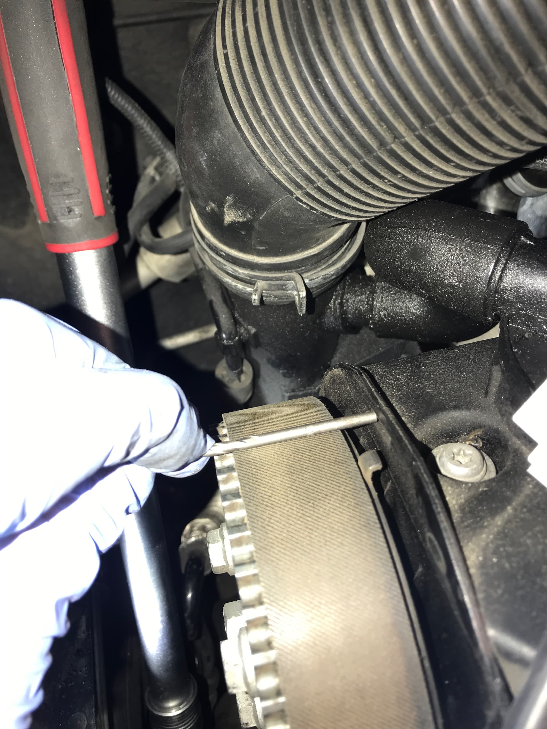 Notlauf mit folgendem Fehler: 17965 - Ladedruckregelung P1557 - 35-10 ...